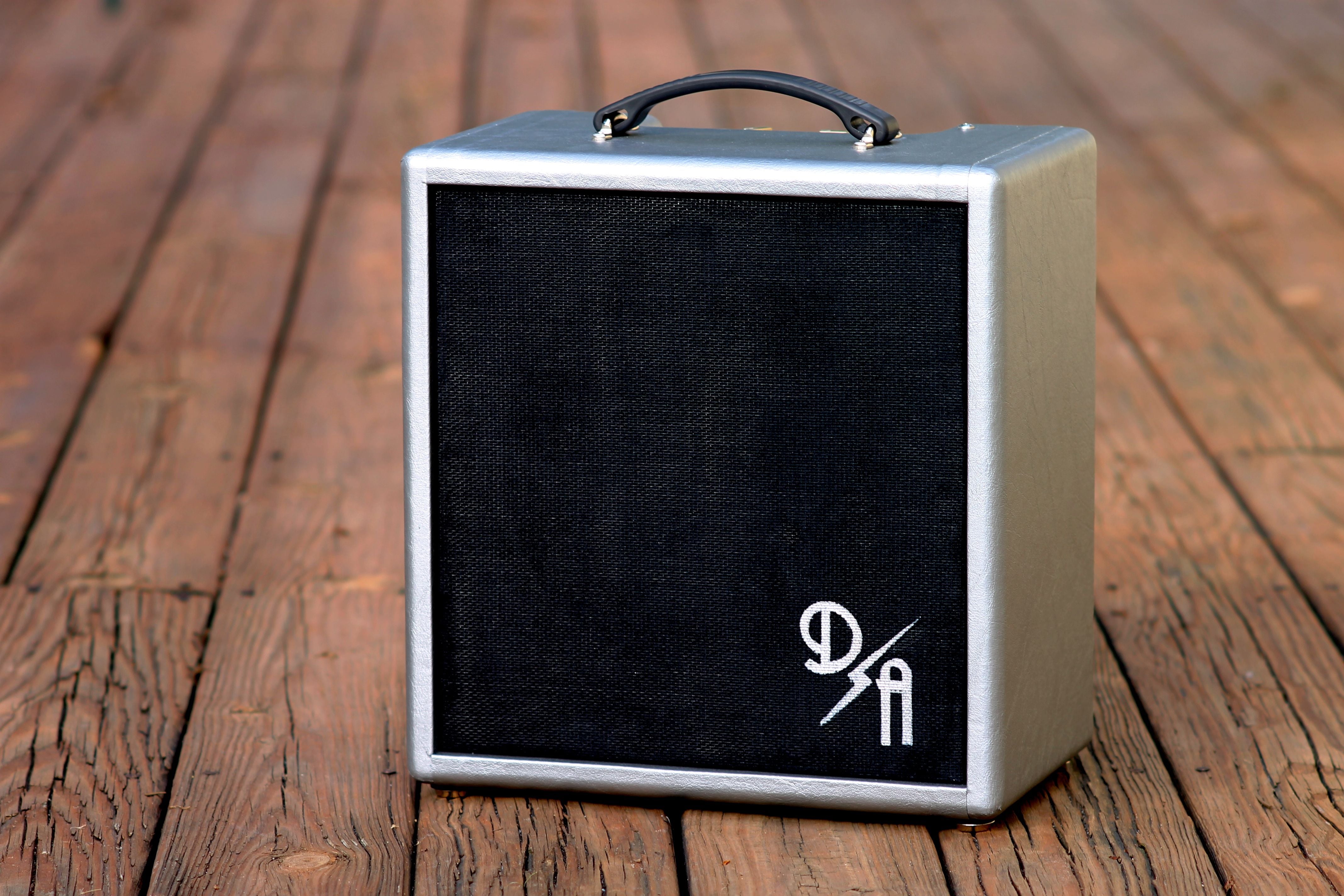 "Ricky Rocket" Deluxe Amplification 5 Watt